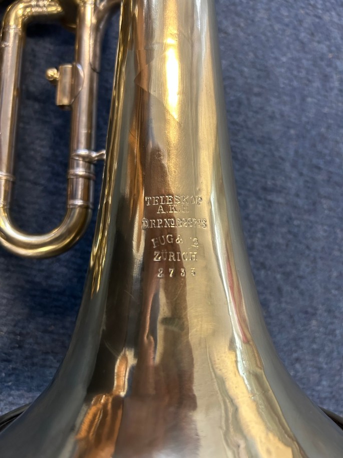 Hug & Co Teleskop Bb Rotary Flugelhorn €549 – The Brass-Shop