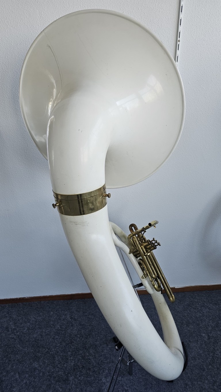 Glassl Fiberglass Eb Sousaphone €1749 – The Brass-Shop